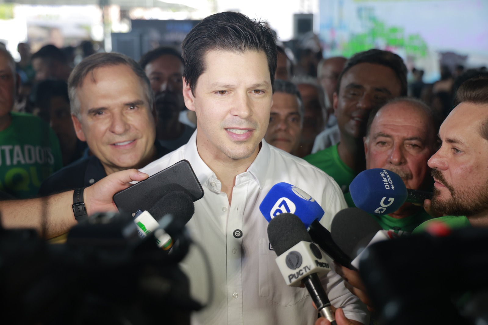 Ridículo’: Daniel Vilela reage à tentativa de Marconi de vincular ...